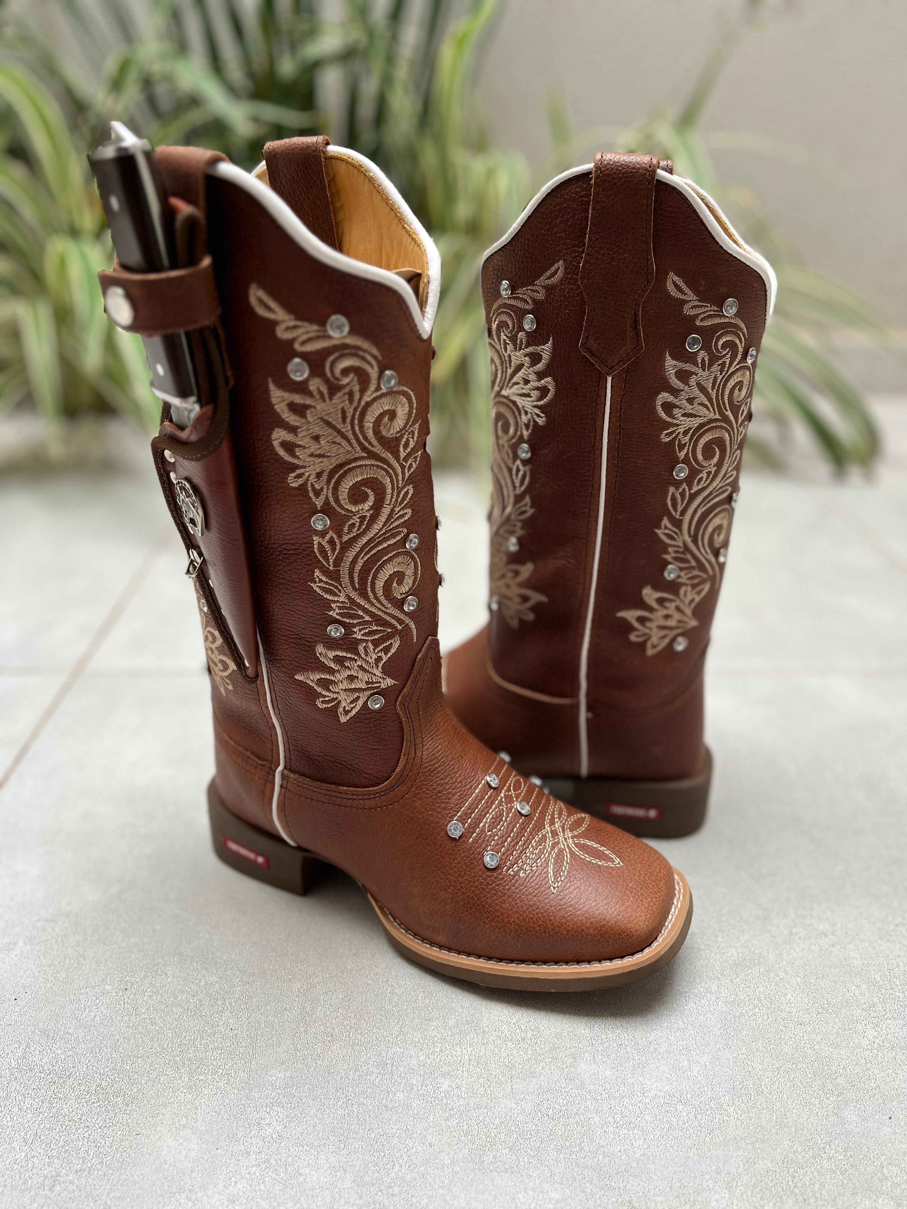BOTA TEXANA EM COURO AMANDA BORDADA + BAINHA + FACA + METAIS | Botas ...