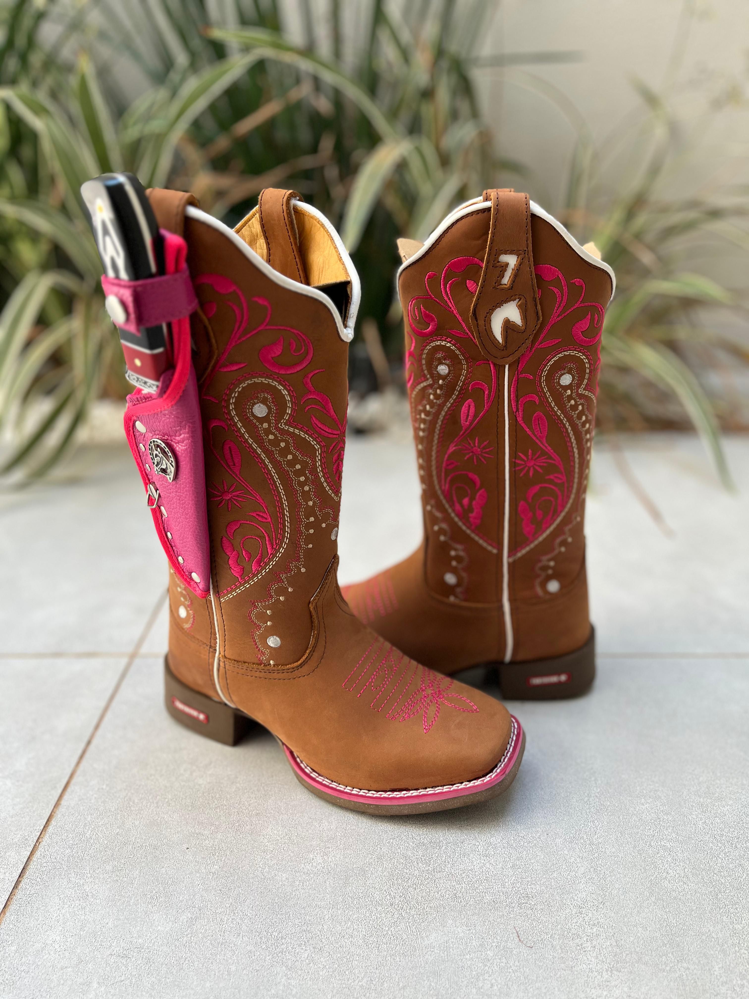 KIT BOTA TEXANA EM COURO HORSE HAVANA BORDADO TRIBAL + VIRA ROSA ...