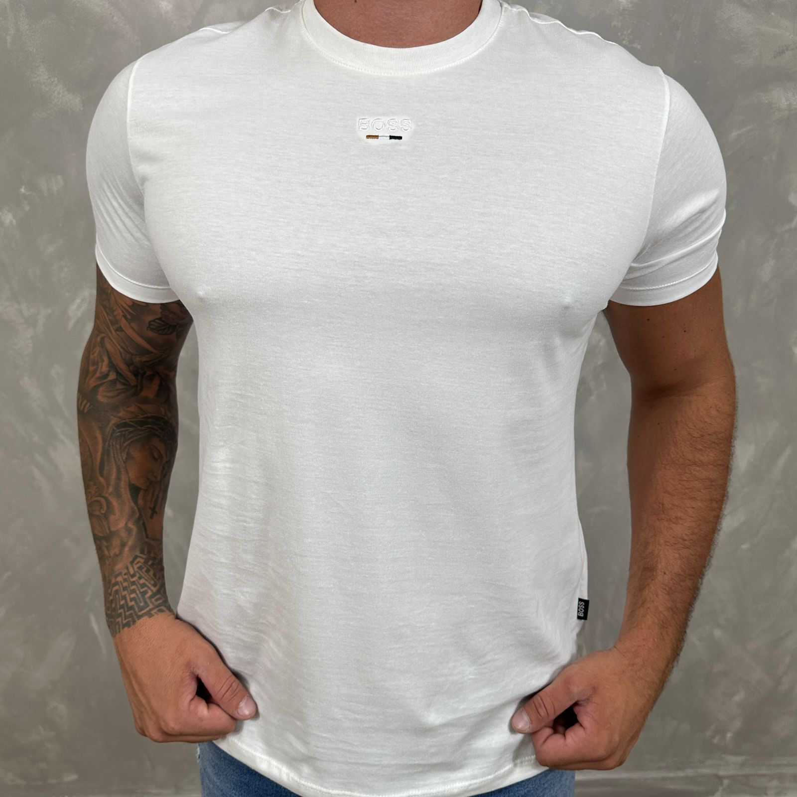 Camiseta HB Branco | DROPA AQUI