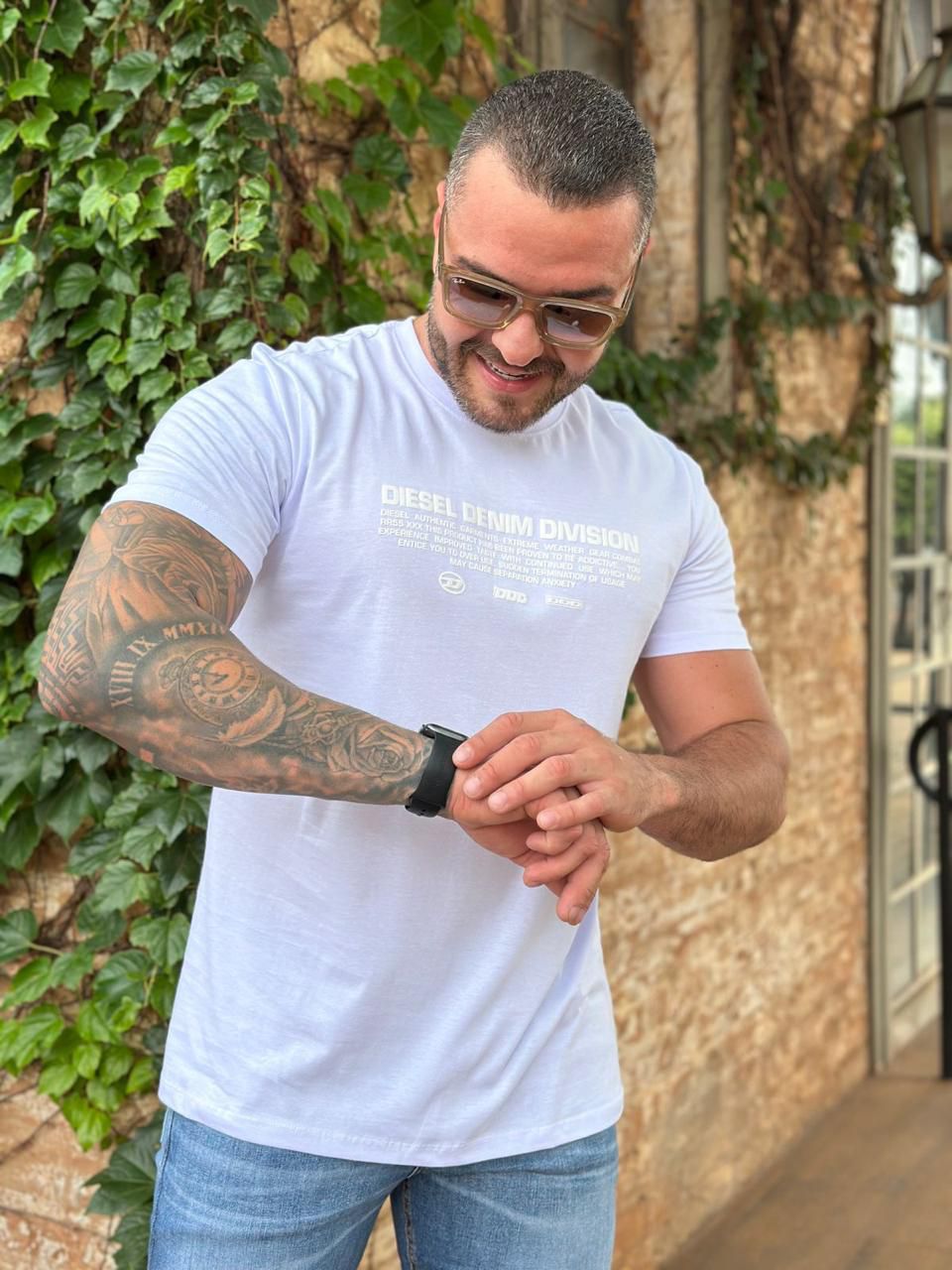 Camiseta Diesel Branco | DROPA AQUI