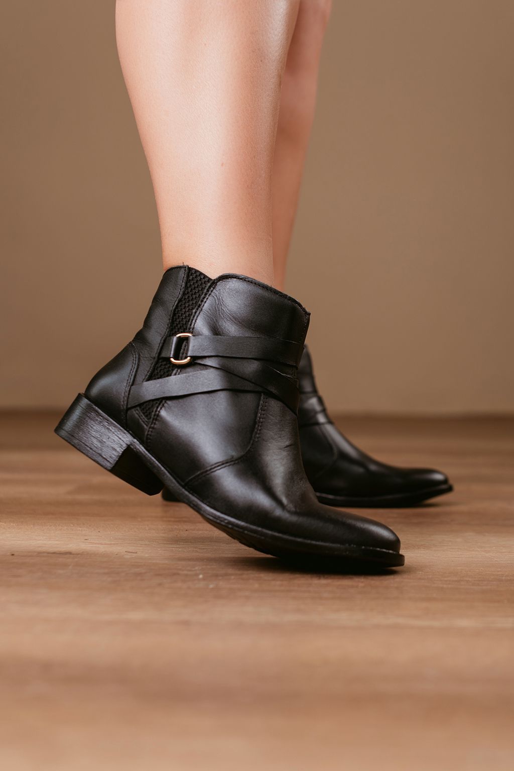 Bota Fivela_287- Preto | Carolina Lins