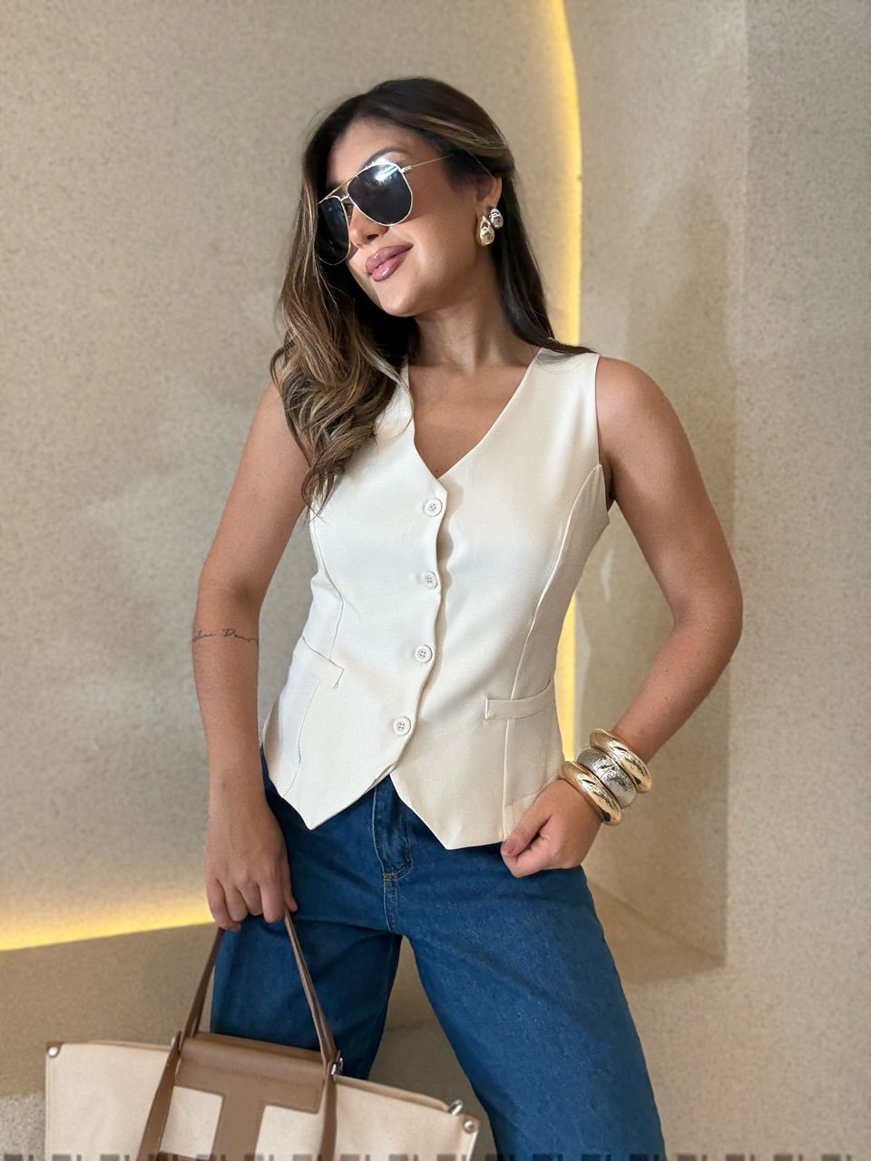 COLETE FERNANDA BASIC | CAROLLA FERRARO