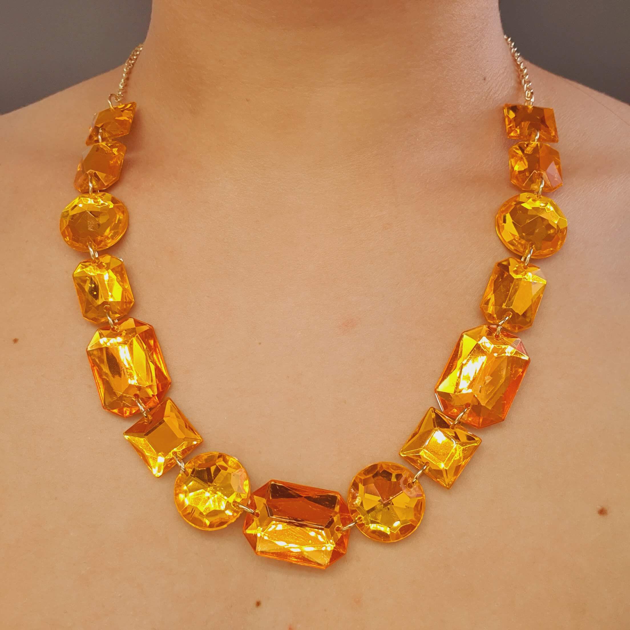 Colar Pedraria Laranja - Chérie Bijoux
