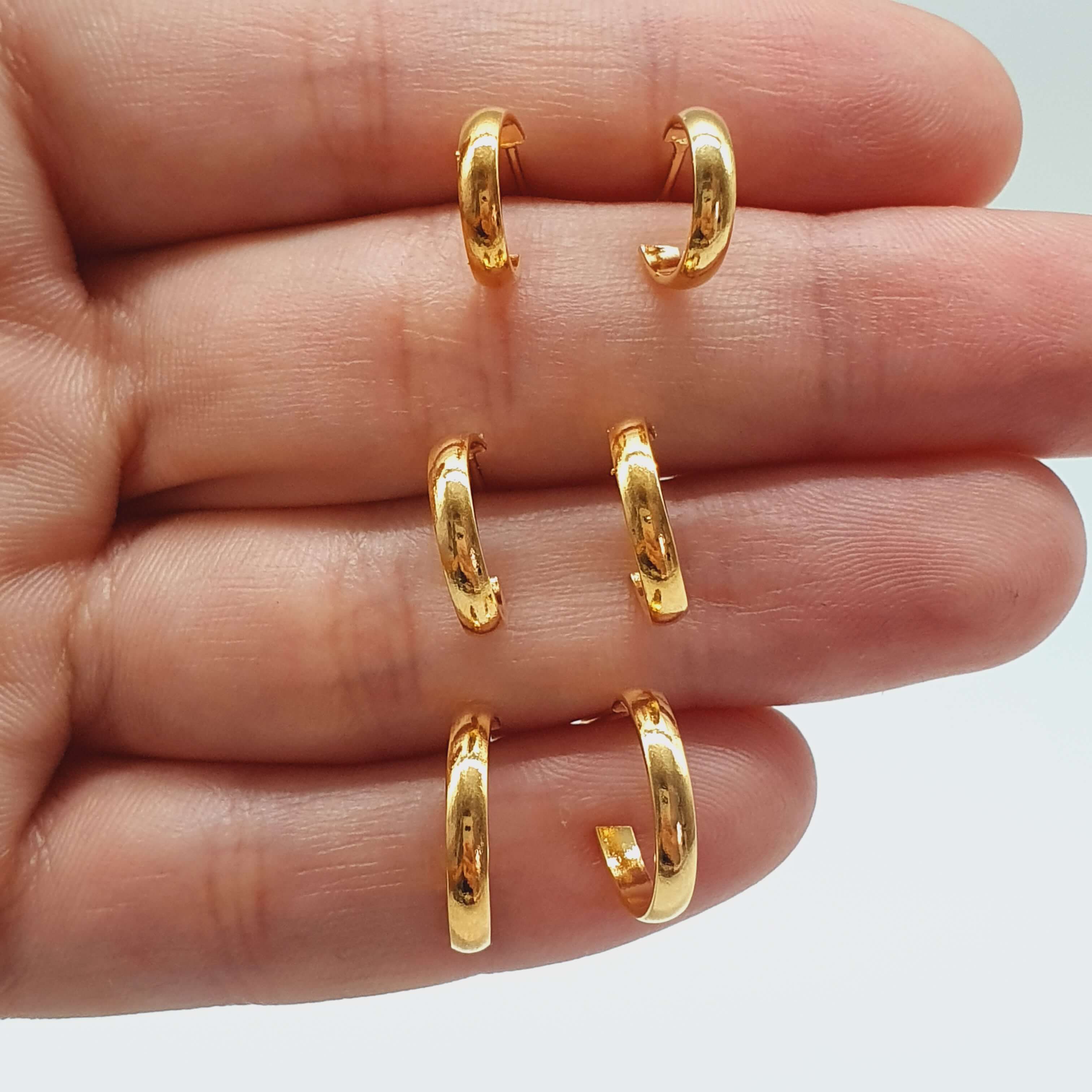 Kit De Mini Argolas Folheadas a Ouro 18K Lisas - Chérie Bijoux