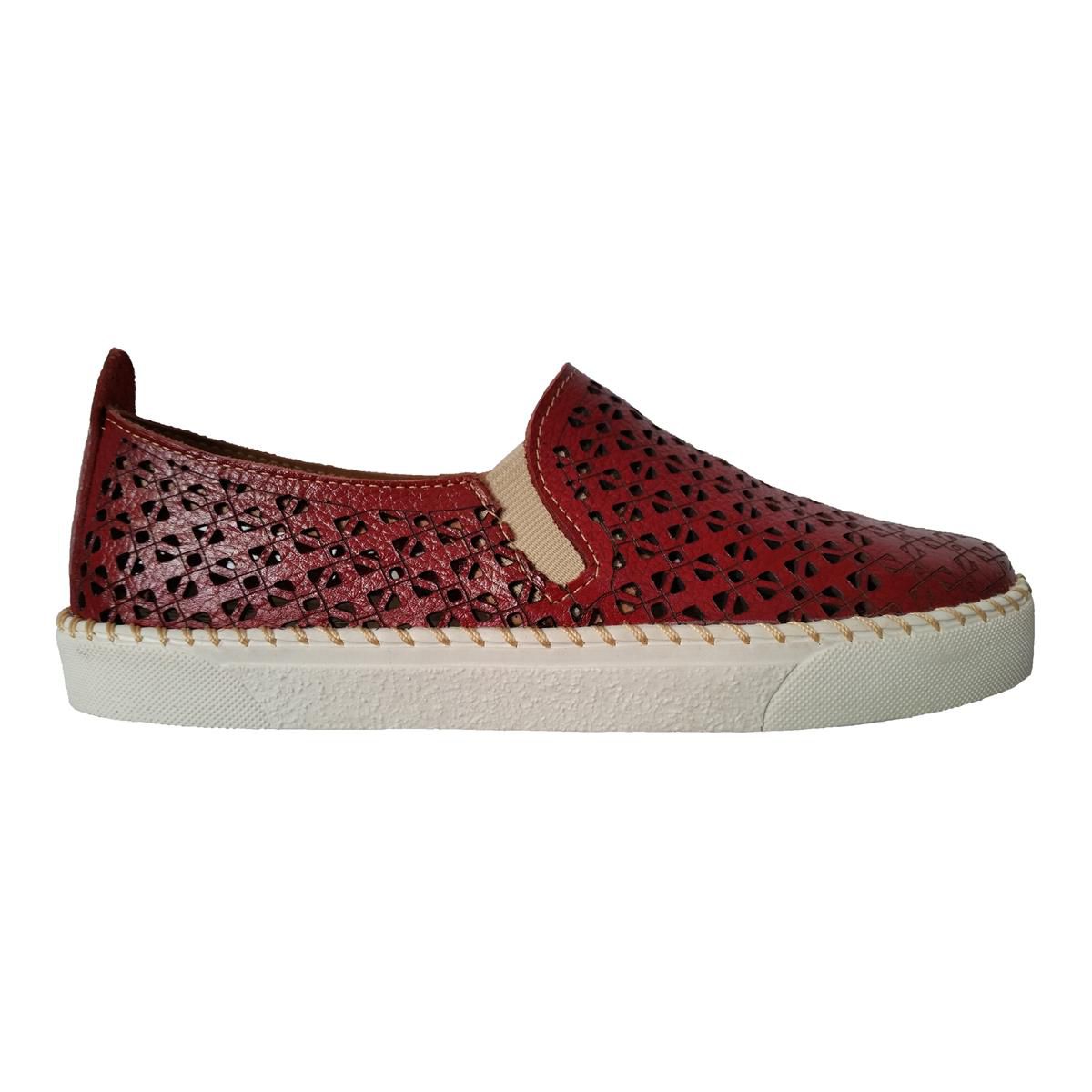 Slipper em Couro Framboesa / Laser | DEDMAR CALÇADOS