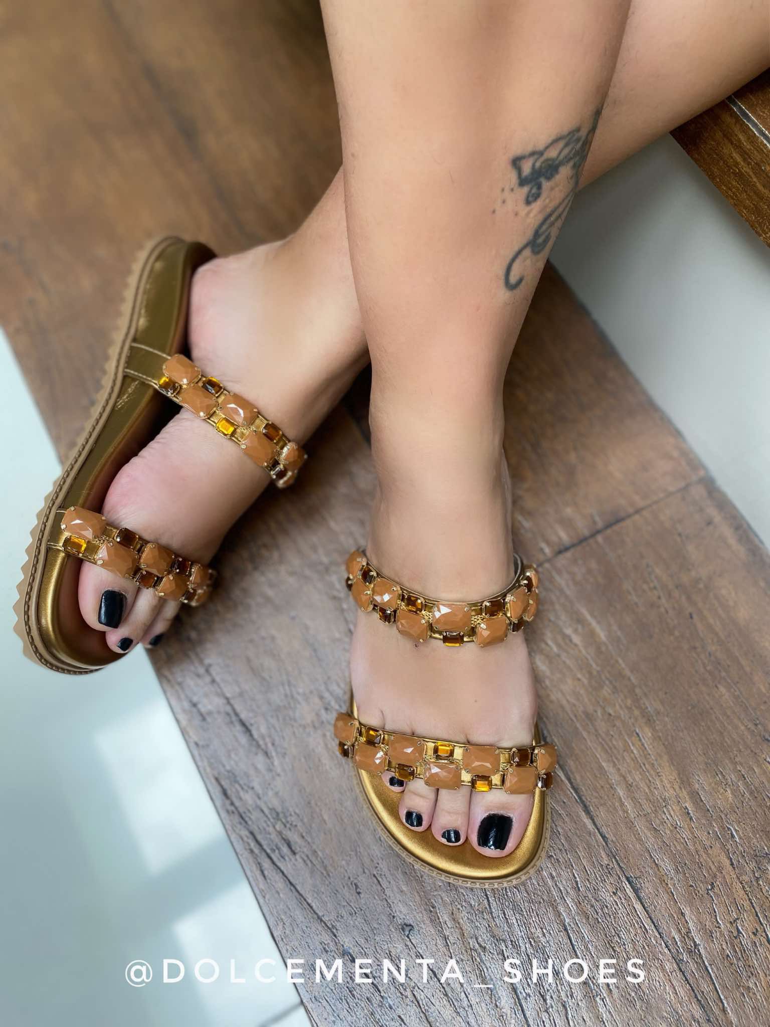 Papete Dourada Jenny | Dolce & Menta