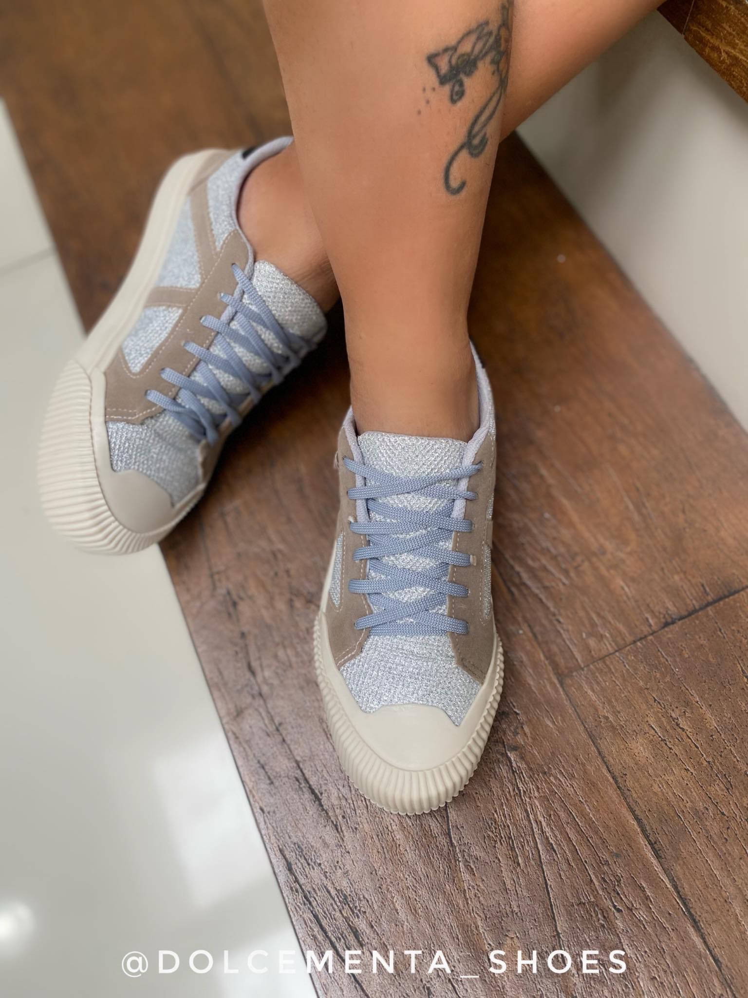 Tênis Jackie {prata} | Dolce & Menta