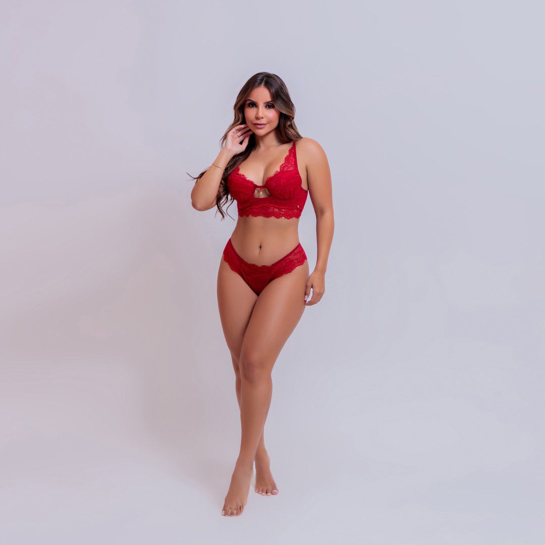 CONJUNTO EM RENDA COM DETALHE FRONTAL | DONNA DOLCE