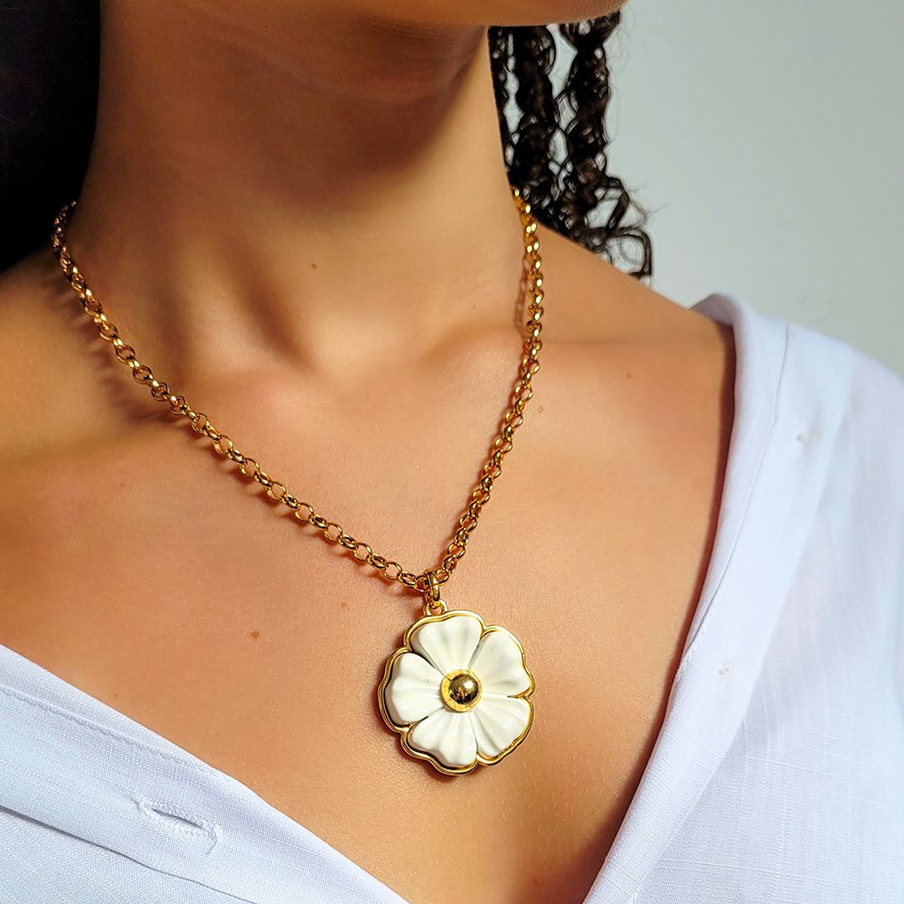 COLAR FLOR MARFIM | DULUXO