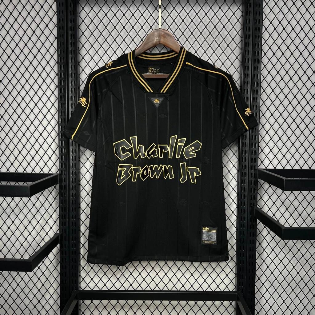 Camisa Santos Charlie Brown Jr 24/25 - Torcedor Masculina - Preta ...