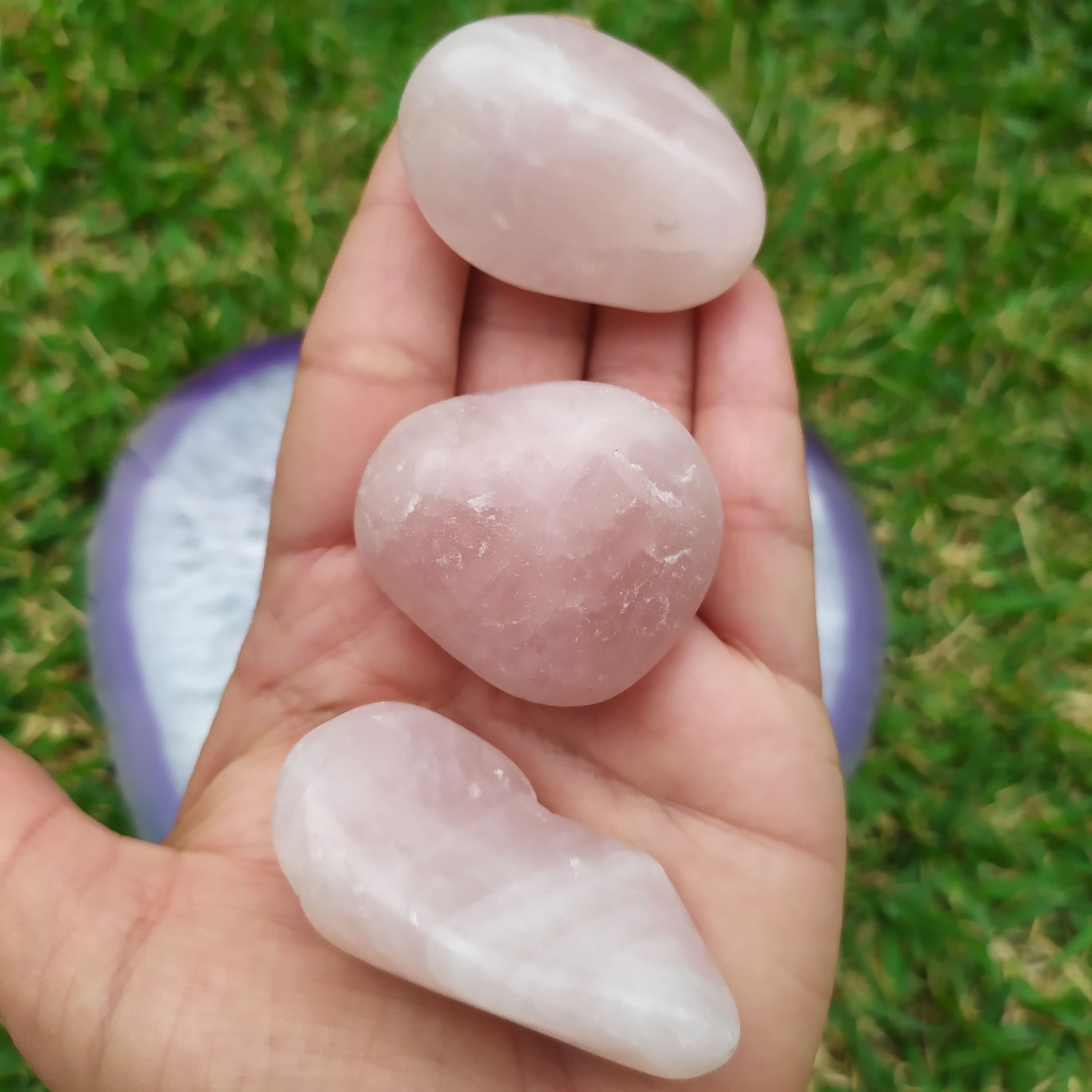 Pedra Rolada Quartzo Rosa - Amor e Paz | Ktw Cristais