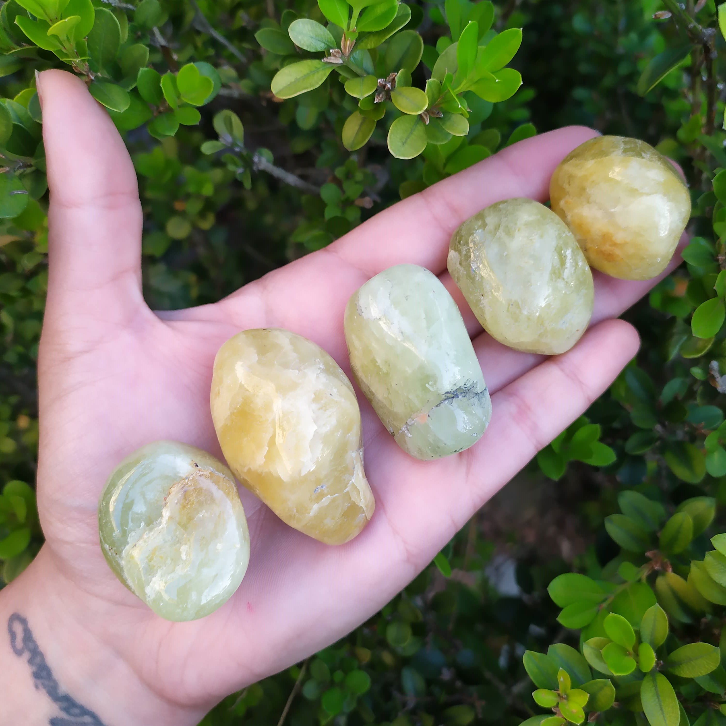 PEDRA ROLADA HELIODORO – SABEDORIA | Ktw Cristais