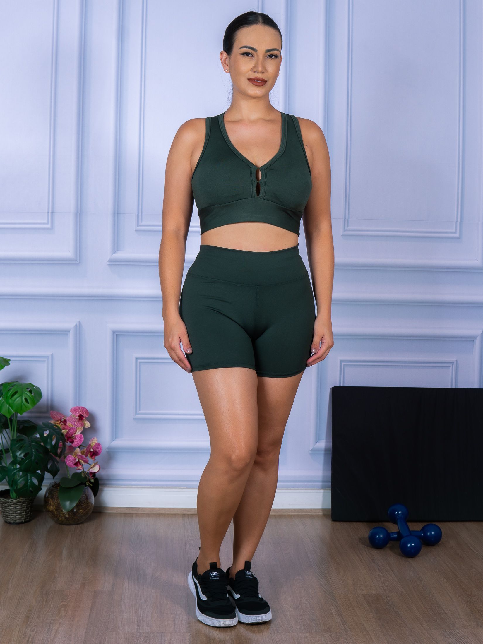 Conjunto Shorts e Top Nadador Suplex Verde Militar | Moda LLevo | Moda ...