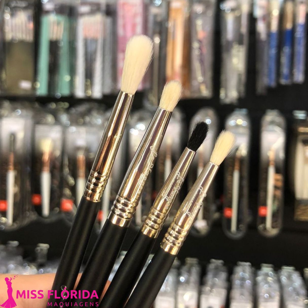 Kit 4 Pincéis Profissionais Le Vangee Esfumar E Precisão | MISS FLÓRIDA ...