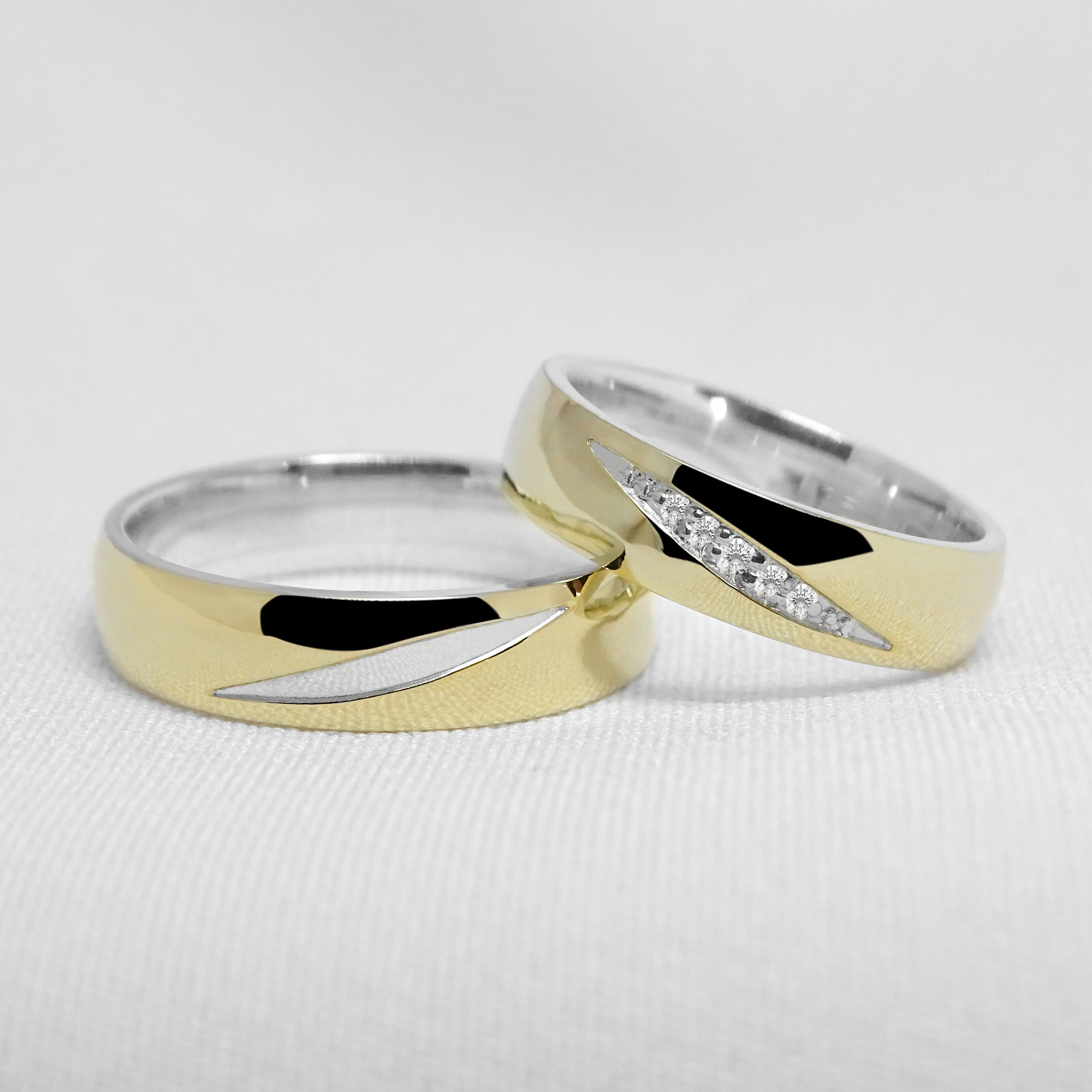 Aliança de Noivado e Casamento Revestida em Ouro 5mm Elsa- Par | PIPPER ...