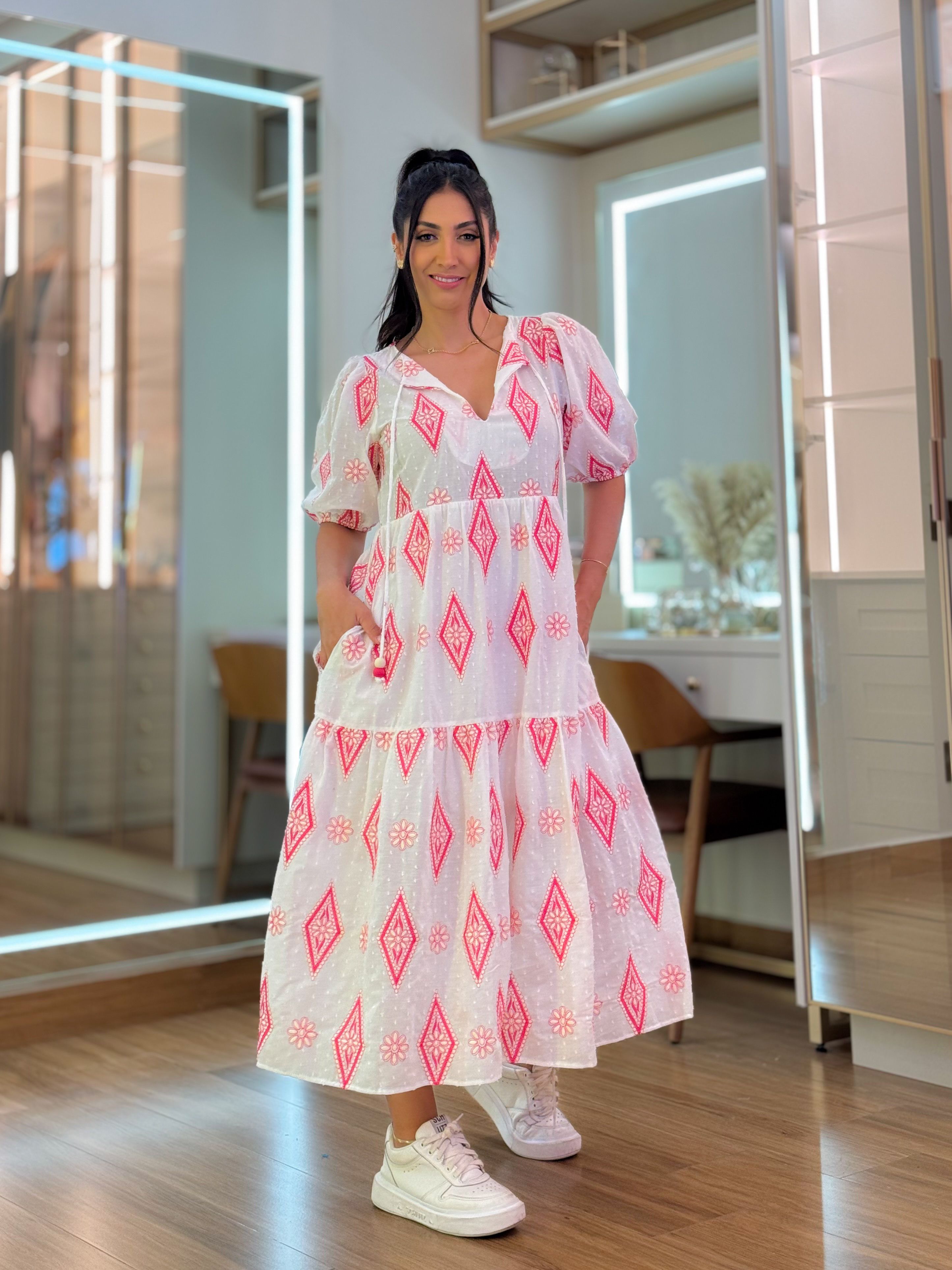 Vestido Jessica Branco E Rosa | Por Katia Vilar Moda Clássica