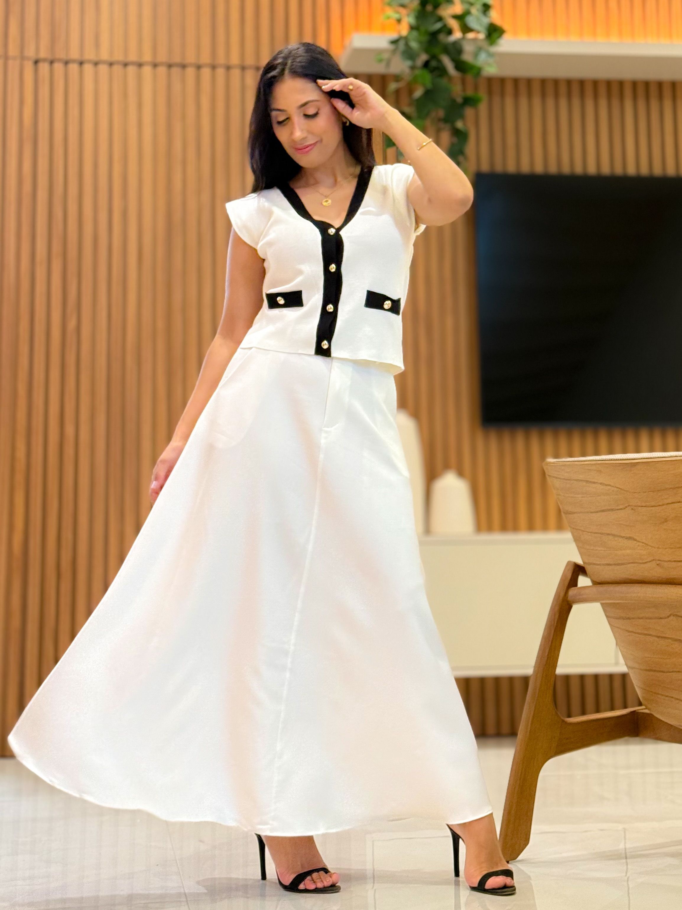 Saia Valentina Branco | Por Katia Vilar Moda Clássica