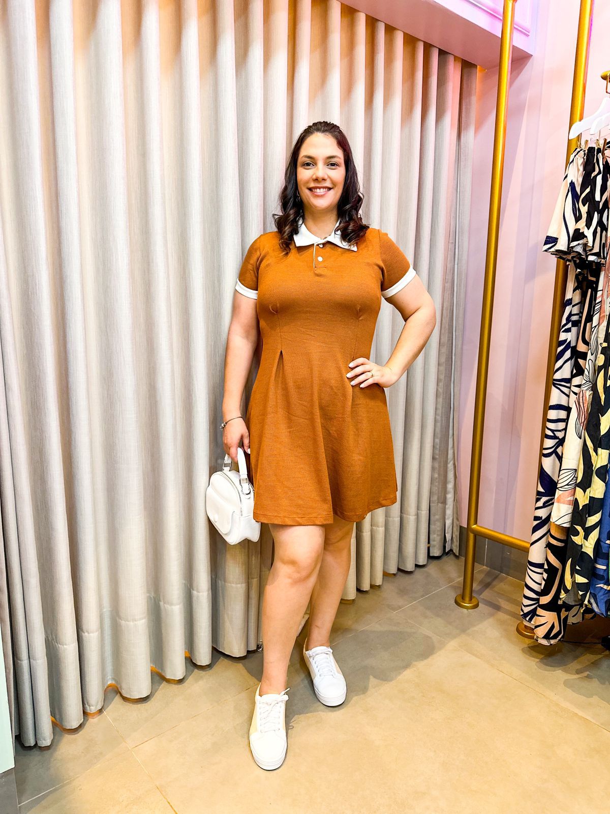 Vestido Gola polo Marrom | Rebeca Azevedo