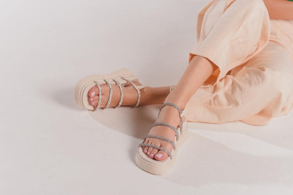 Flatform Multi Tiras Off | Talline Sapatilhas Atacado