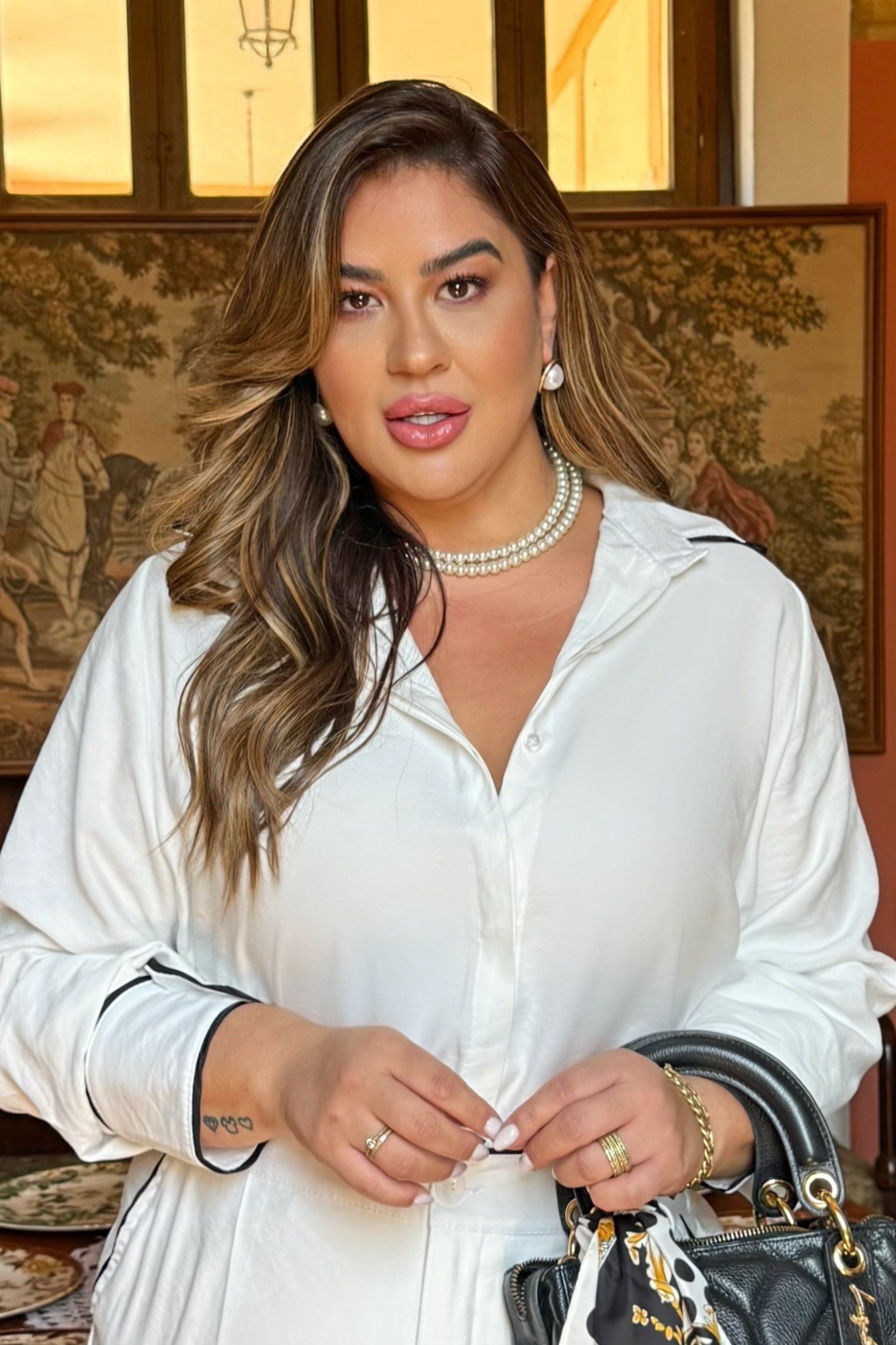 Camisa Ingrid Off White | TAMTAUM PLUS SIZE FASHION