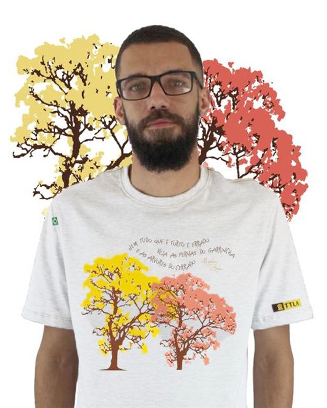 Camiseta Nicolas Behr Ipês Branca - Tertúlia Produtos Literários
