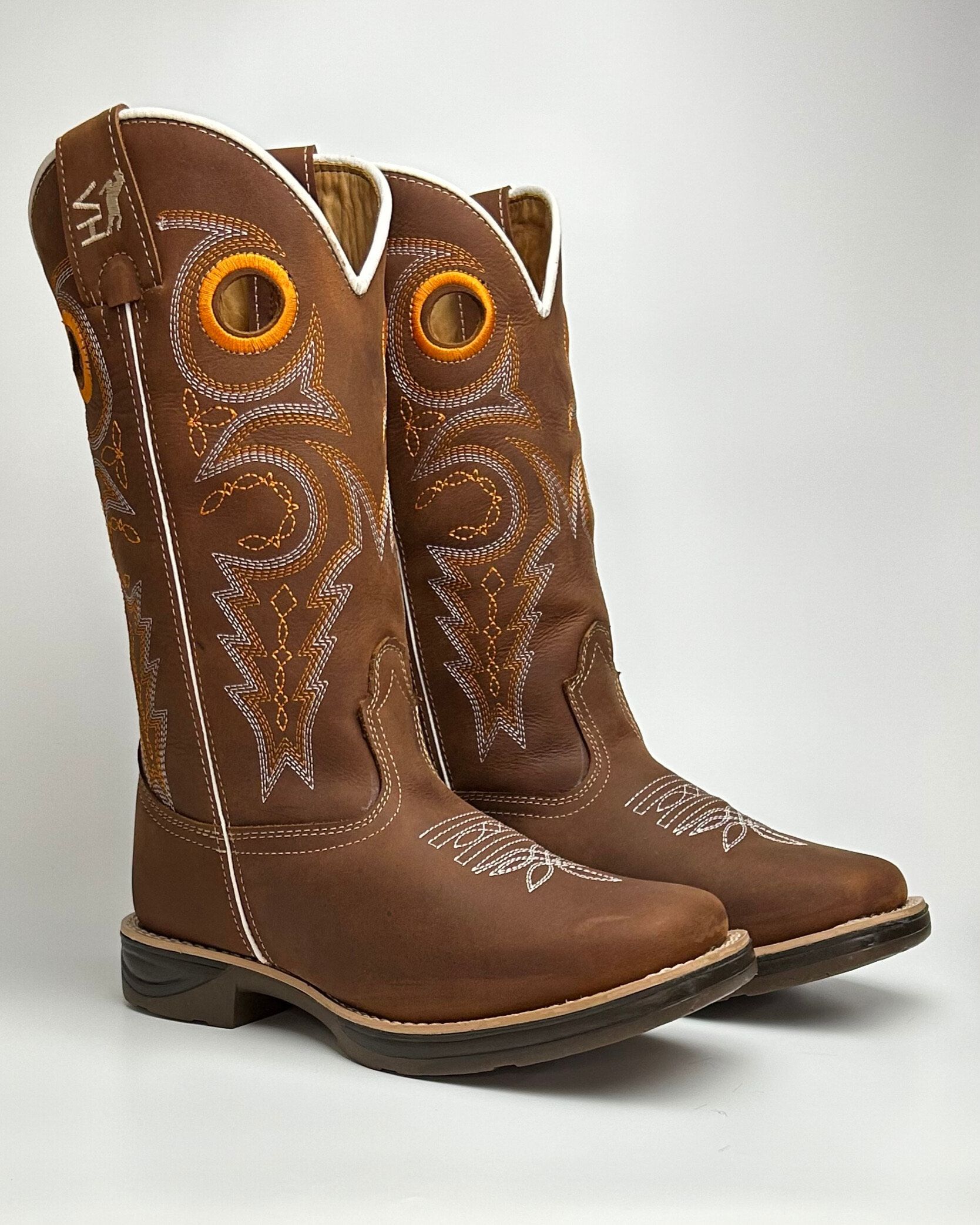 Bota Texana Masculina Couro Bovino Bico Quadrado Solado Jhamp | Via ...