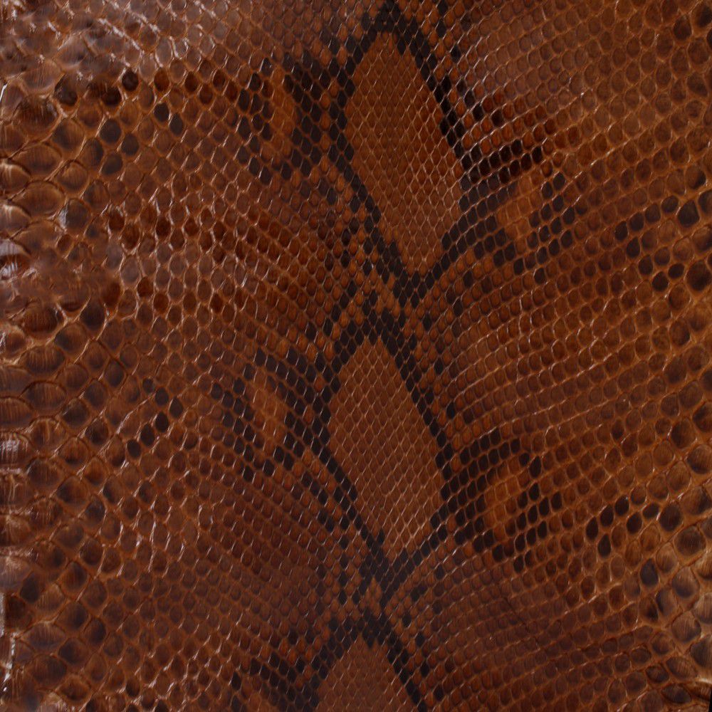 Couro de cobra acabado/curtido FC (Python reticulatus) - TABACO - BRILHO | Exotic Couros