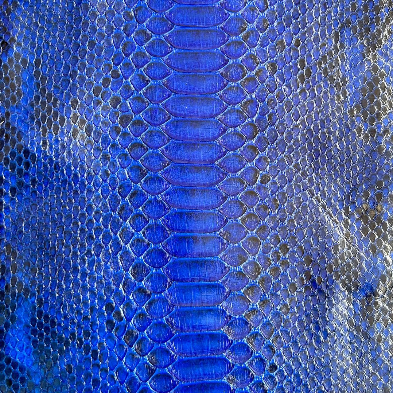 Couro de cobra acabado/curtido BC (Python reticulatus) - AZUL ROYAL ...