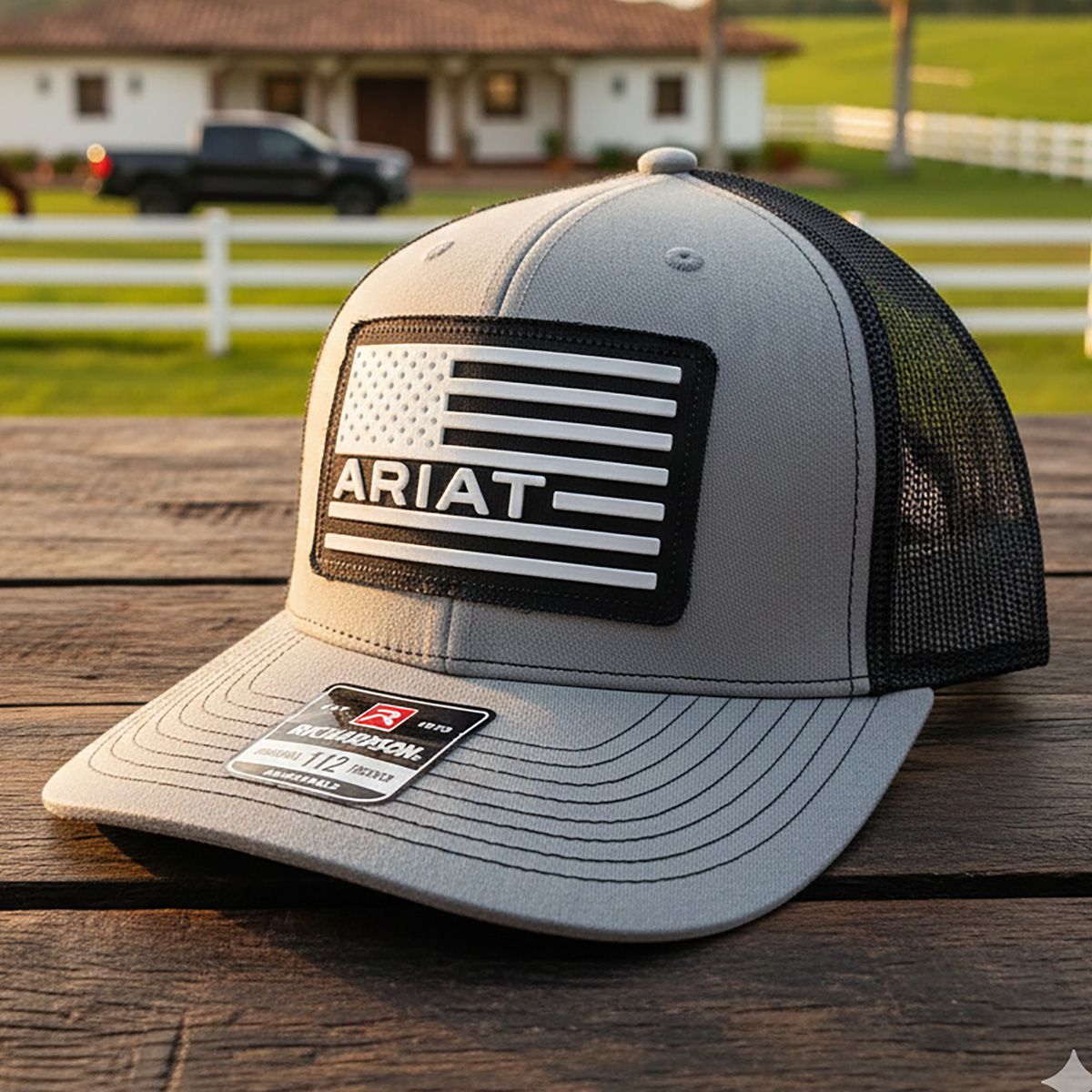 Boné Ariat Cinza Logo USA Preta & Branca | PROTEC HORSE - A LOJA DOS ...