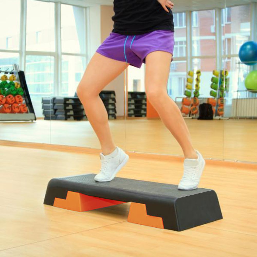 STEP ACADEMIA PROFISSIONAL NACIONAL AJUSTAVEL | Iniciativa Fitness