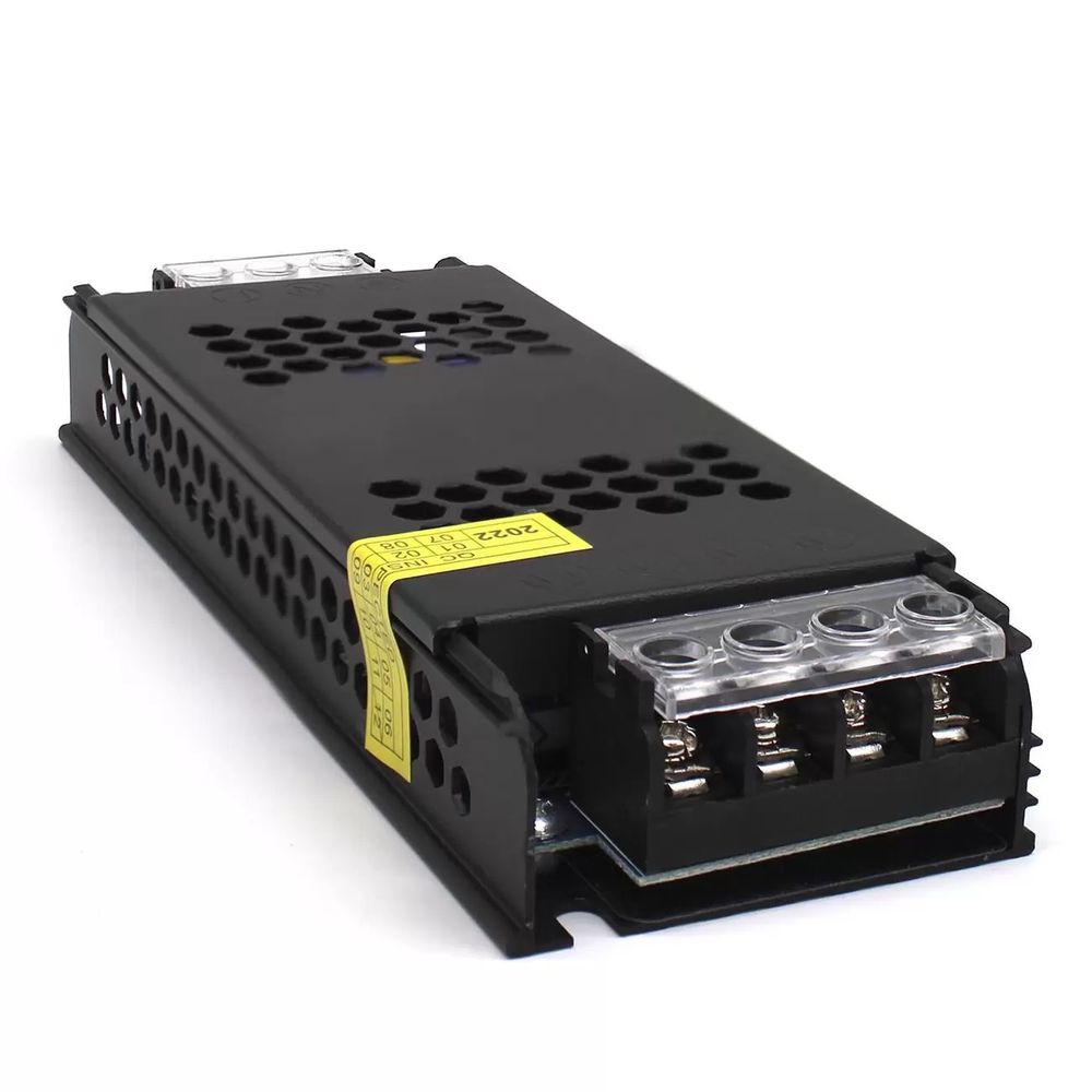 FONTE CHAVEADA SLIM 12V 10A 120W CAPA PRETA | Eletro Light