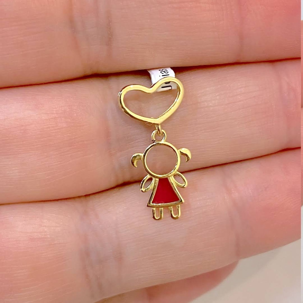 Pingente Filha Menina Esmaltado Vermelho em Ouro 18K