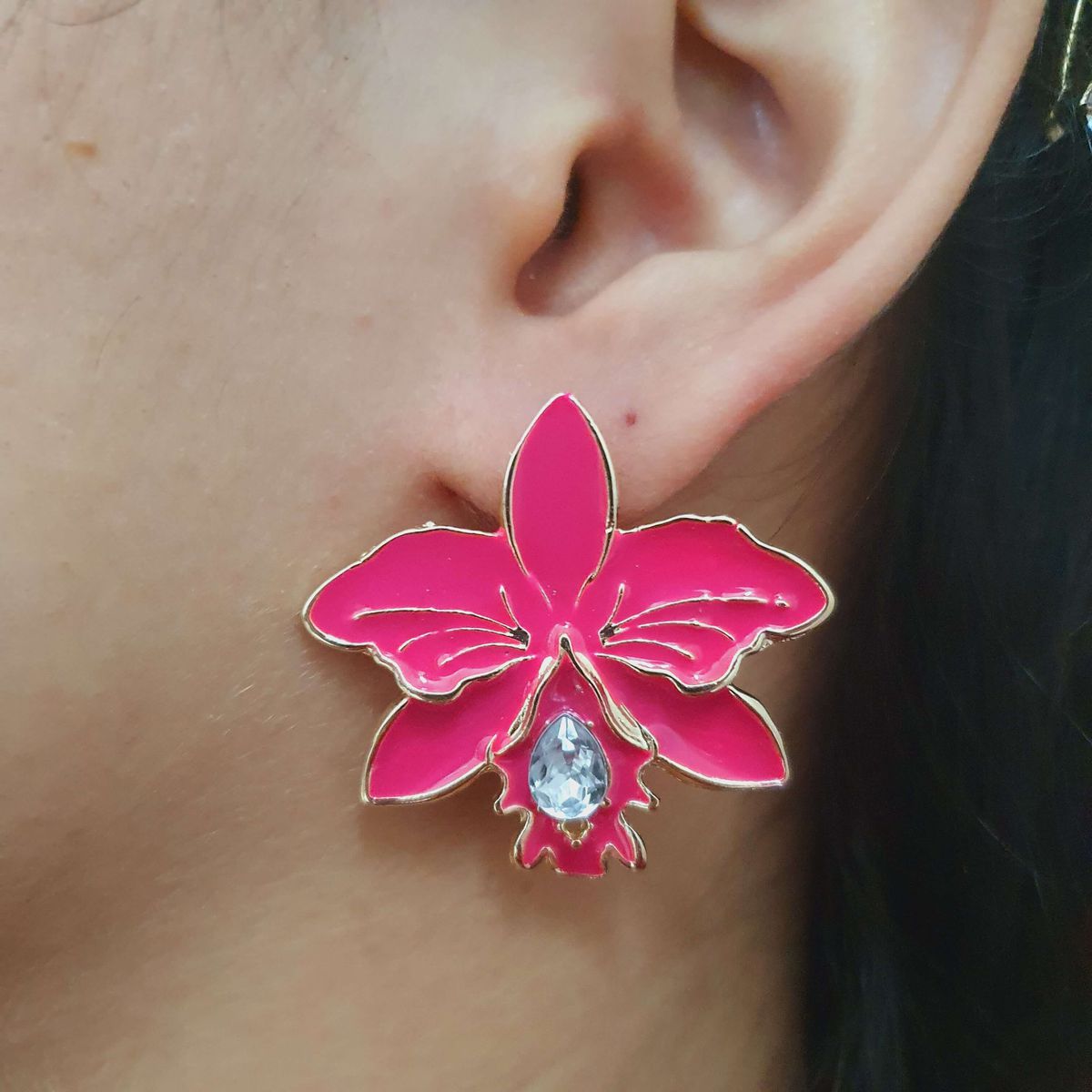 Brinco Dourado Flor Rosa Pink - Chérie Bijoux