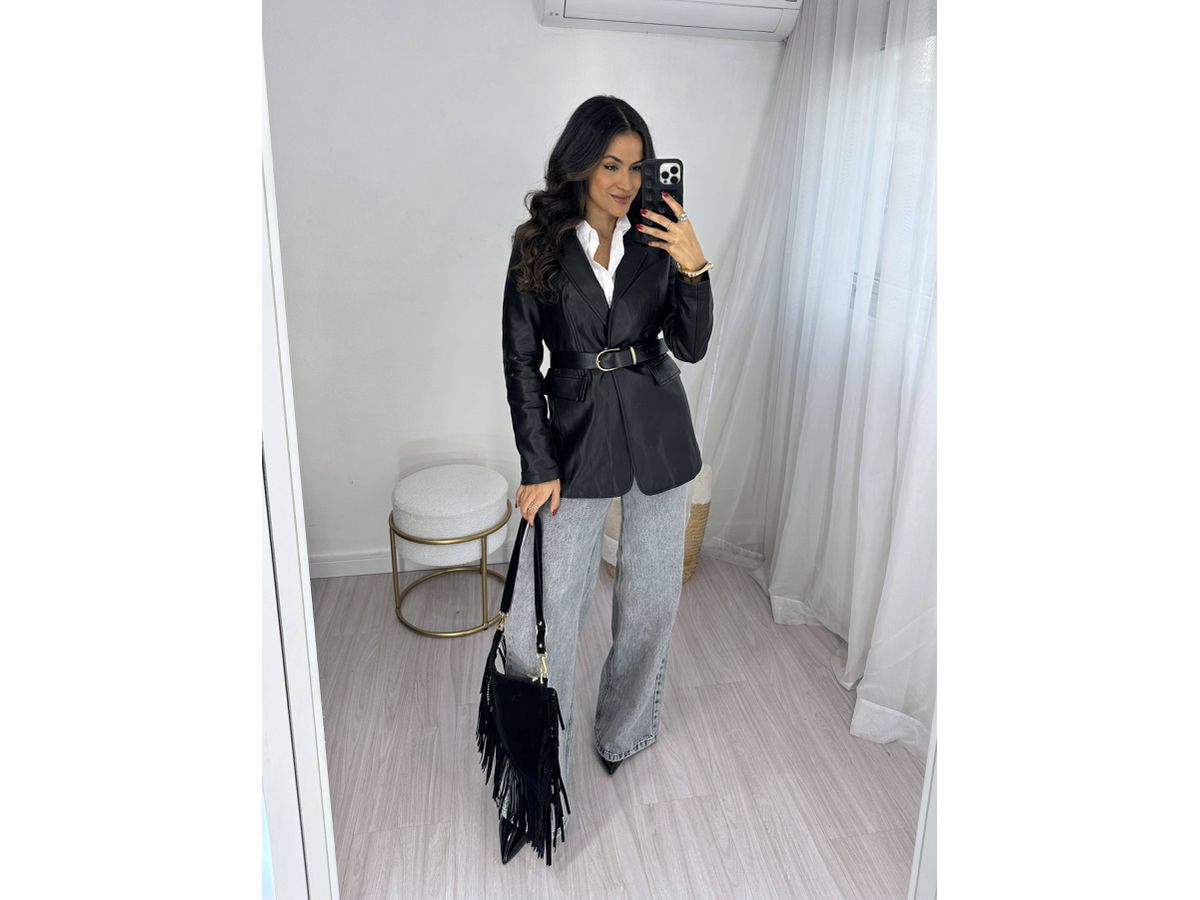 Blazer PU Preto Angie | SUBLIME