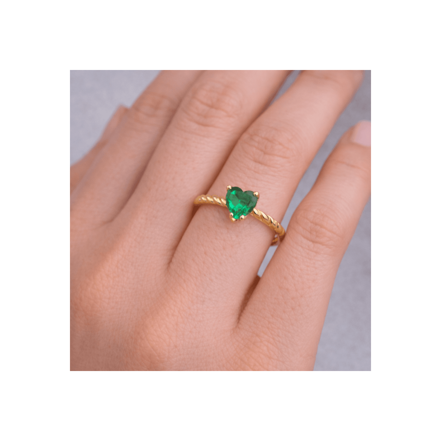 Anel de Ouro 18k Coração Verde Com Zircônia | Fábrica do Ouro ®️