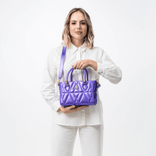 Bolsa Queen Petit Couro Violeta Metalizada | CAMPEZZO