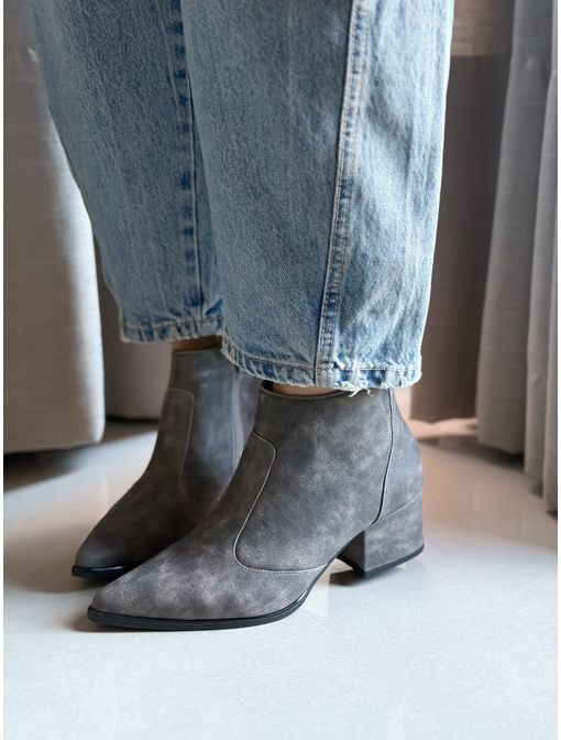 CB SHOES
