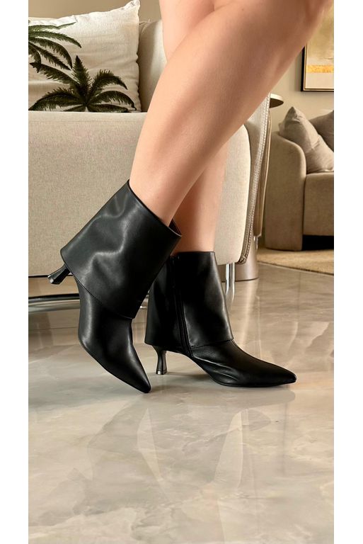 BOTA | Use Isa Shoes