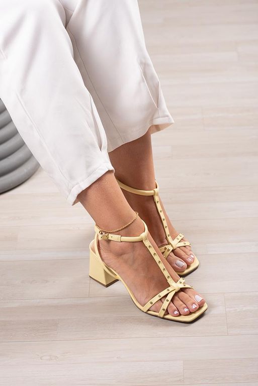 Categoria 1 | Use Isa Shoes