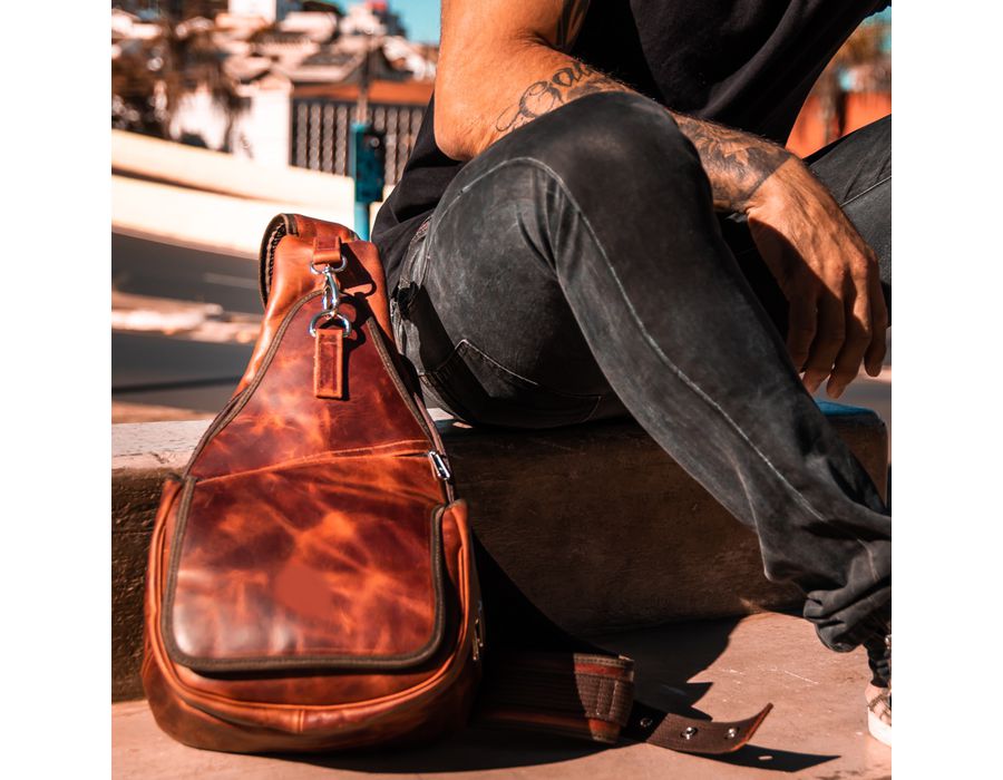 Mochila Transversal Bike em Couro Legítimo | JFECOURO